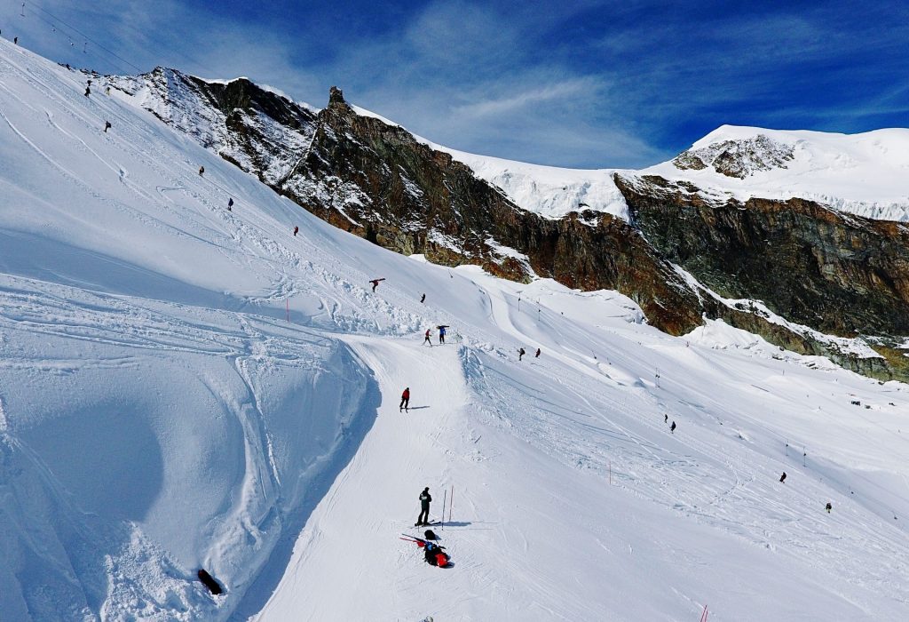 Stations de ski suisses: 10 stations à tester absolument cette saison ...